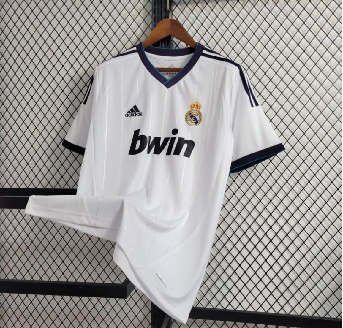 Retro Real Madrid 12/13 Home kit