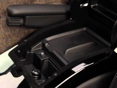 Discovery 4 Centre Console and Cubby | LR Parts