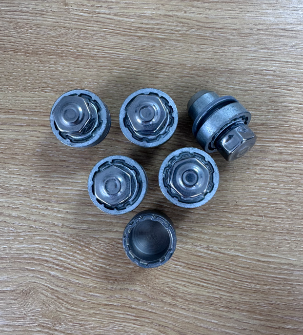 LR133529 - Kit - Locks - Genuine Land Rover | LR Parts