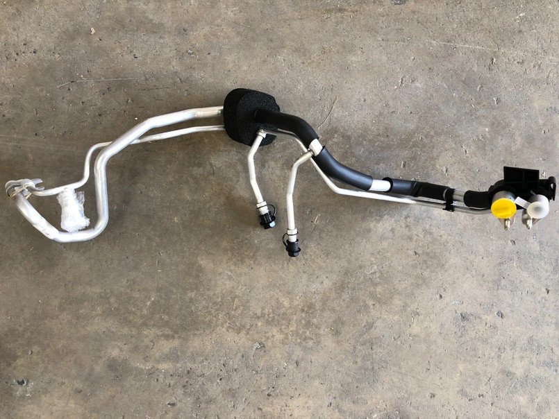 LR066867 - TUBE- A/C EVAPORATOR INLET OUTLET | LR Parts