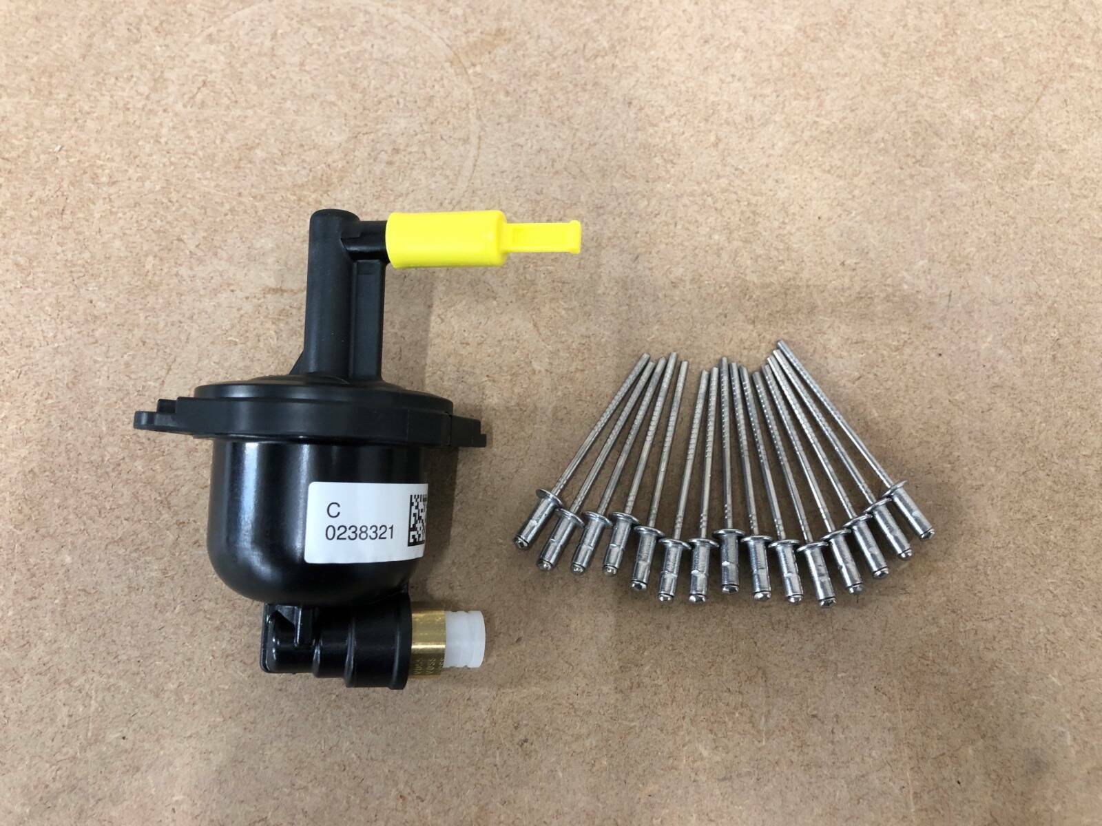 LR121262 - Silencer - Suspension Compressor - Genuine Land Rover | LR Parts