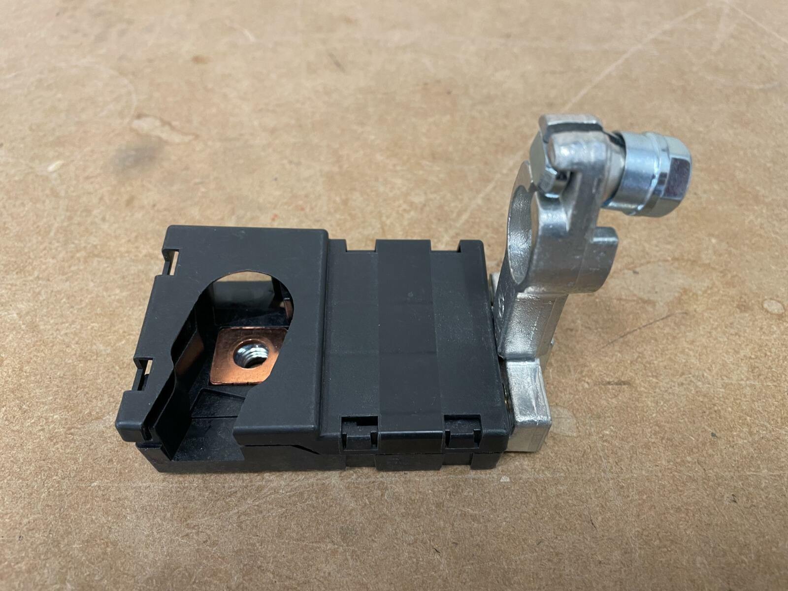 YQF500040 - FUSE | LR Parts