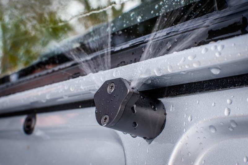 LRC1411 - Ultimate Upgrade Defender Washer Jet for Front | LR Parts