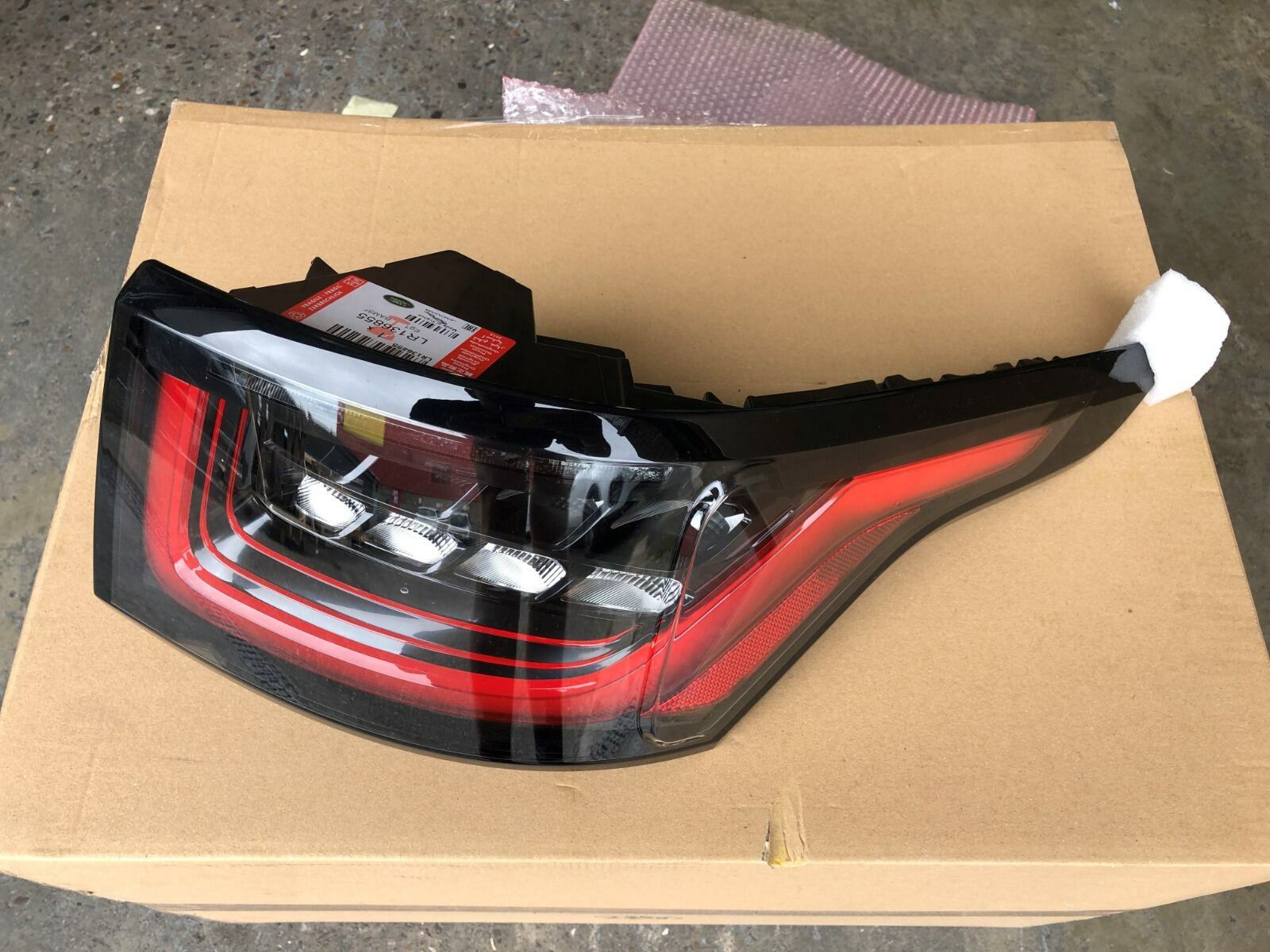 LR136855 - Lamp - Rear- Stop And Flasher - Genuine Land Rover | LR Parts