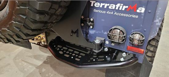 TF0018 - Terrafirma Skeleton Bumper Steps for Land Rover Defender 90 ...
