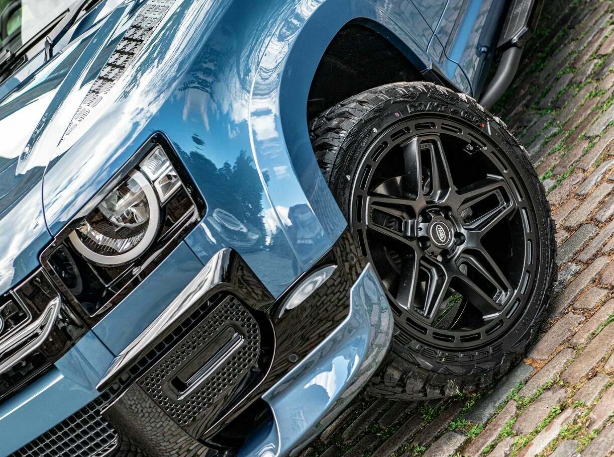 WACGF9257S1C - Satin Black G06 Light Alloy Wheel for 2020 Land Rover ...