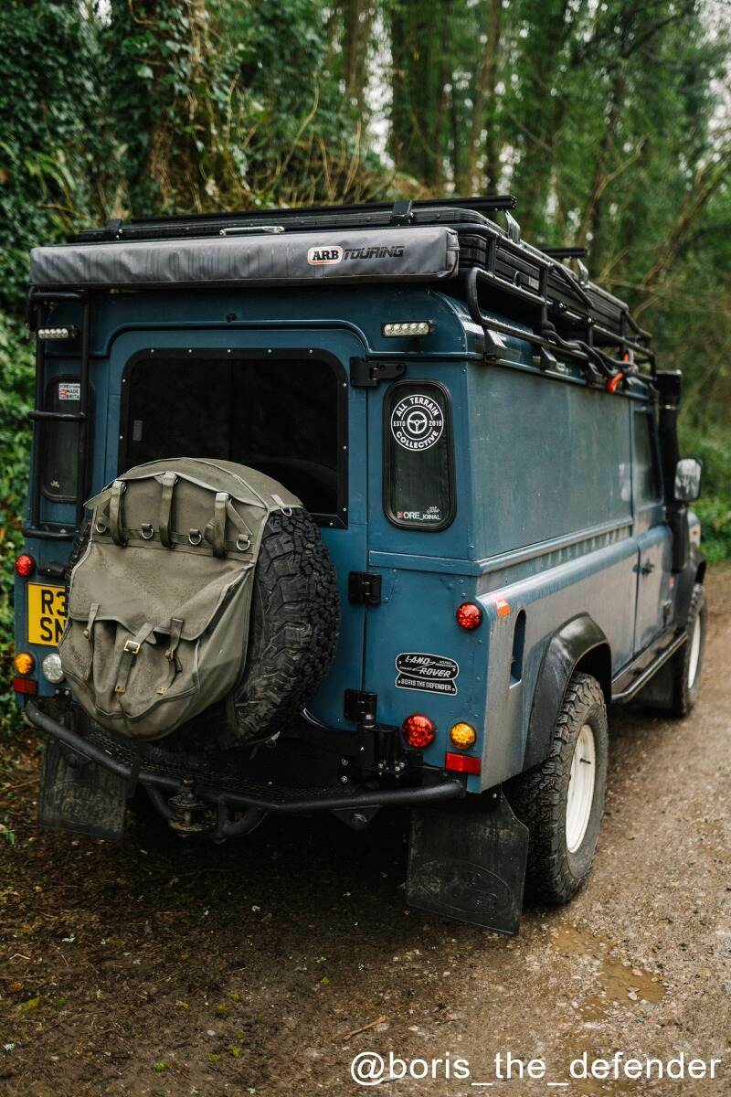 EXT014-140 - Billet Aluminium Rear Door Full Hinge Set in Black - Land ...