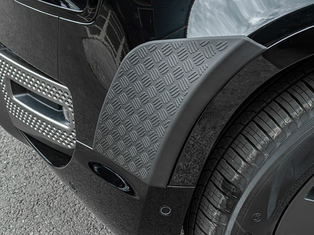 DA3393 - FRONT BUMPER SIDE PROTECTION PLATE