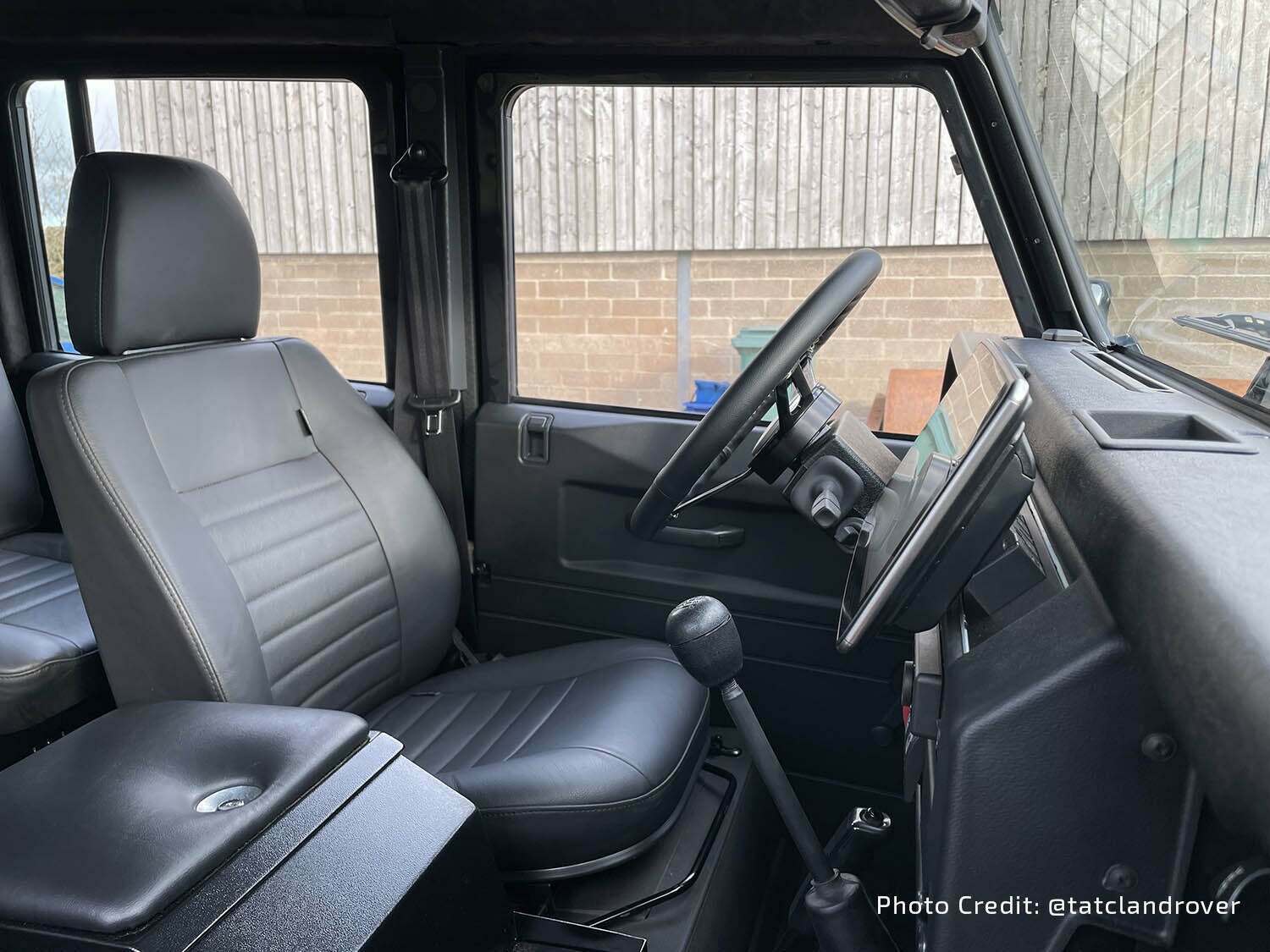 EXT338-BLH - Pair of Front Heated Seats for Land Rover Defender - Black ...