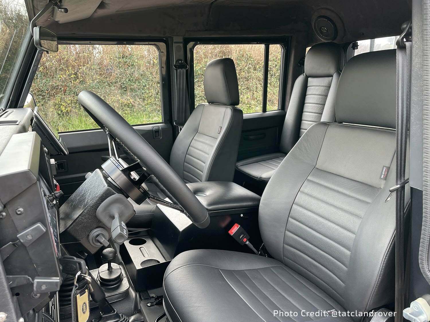 EXT338-BLH - Pair of Front Heated Seats for Land Rover Defender - Black ...