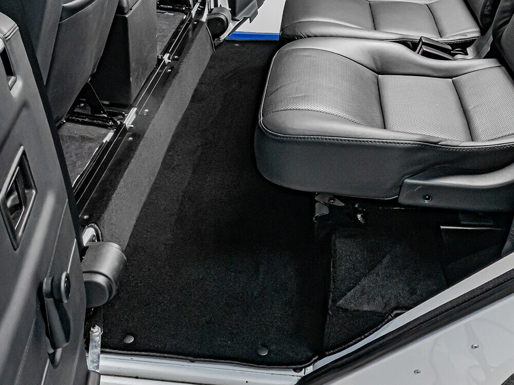 DA4920 - 2nd Row Carpet Set - Land Rover Defender 110 & 130 - for ...