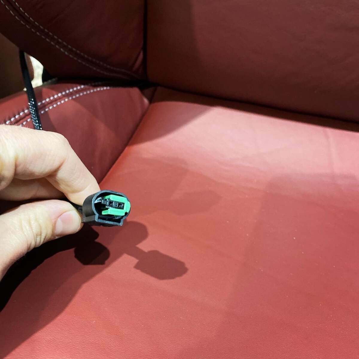 RECAROMUIRINTER - Burgundy Red 6 Seat Leather Interior - Heated Recaro ...