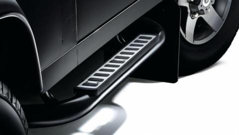 LR008379 - Defender SVX Tubular Side Steps 90 | LR Parts