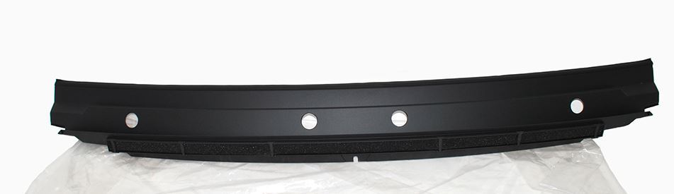 JAK000010PMA - Discovery 2 Plenum Chamber Cover | LR Parts