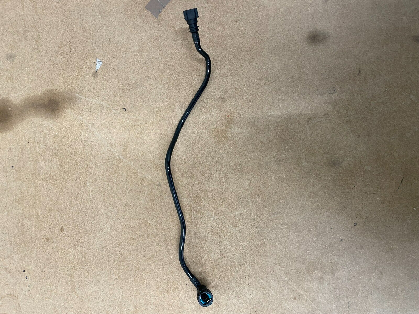 LR035632 - HOSE - RADIATOR VENTILATION | LR Parts