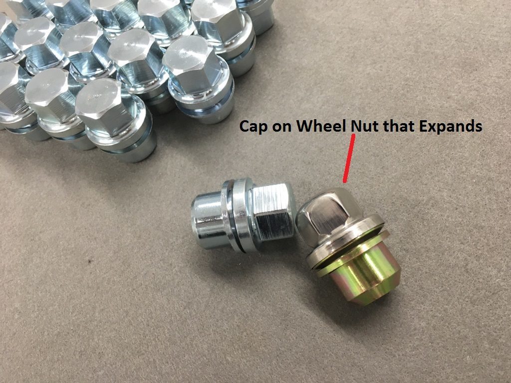 LRC2265 - Black Set of 20 Heavy Duty Alloy Wheel Nuts for Defender ...