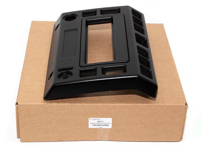 FWJ000110PMA - Dash Panel for Land Rover Defender TD5 | LR Parts