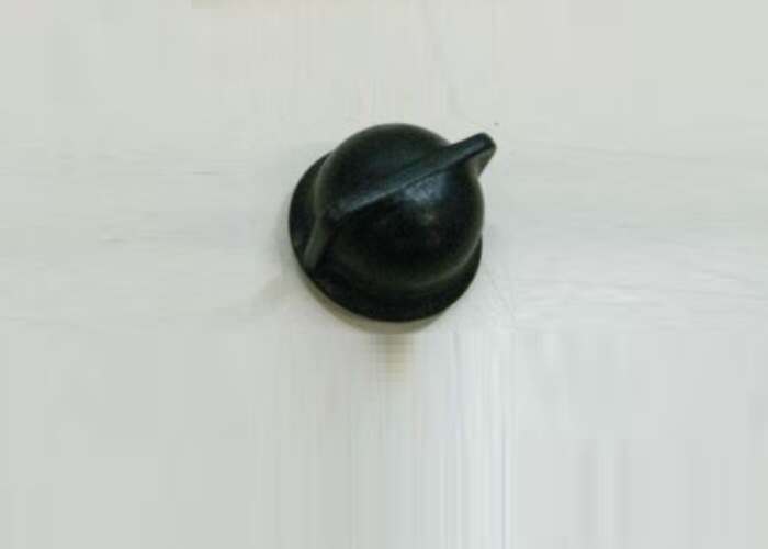 LR001135 - CAP - SHOCK ABSORBER SECURING | LR Parts