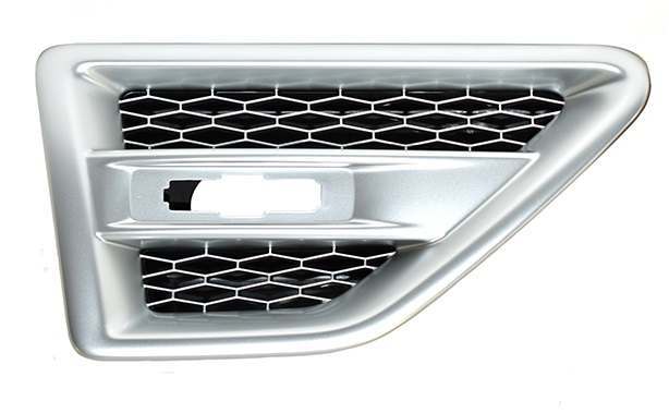 LR001658 - Front Right Hand Wing Side Vent for Freelander 2 in Silver ...