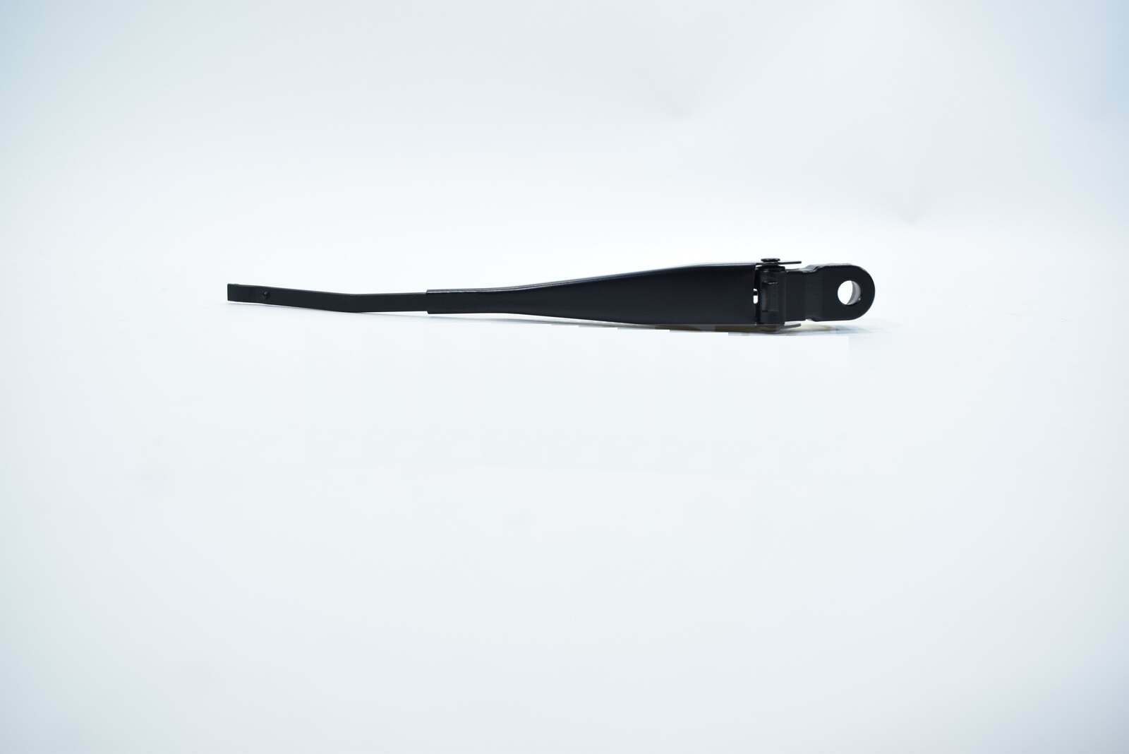 LR043869 - ARM - WIPER | LR Parts