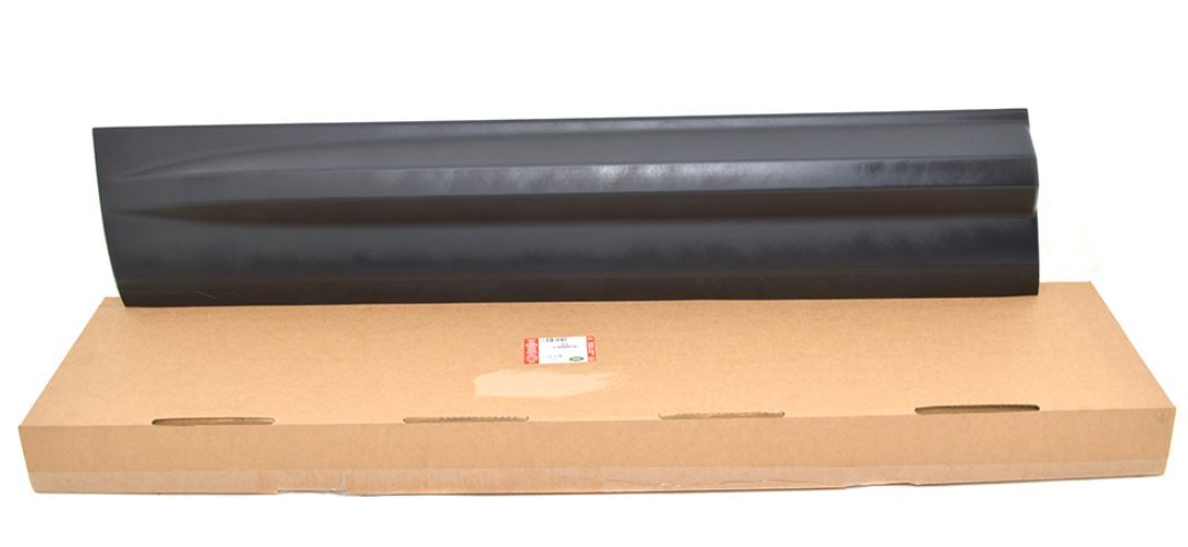 LR044655 - Freelander 2 Front Left Hand Door Lower Moulding | LR Parts