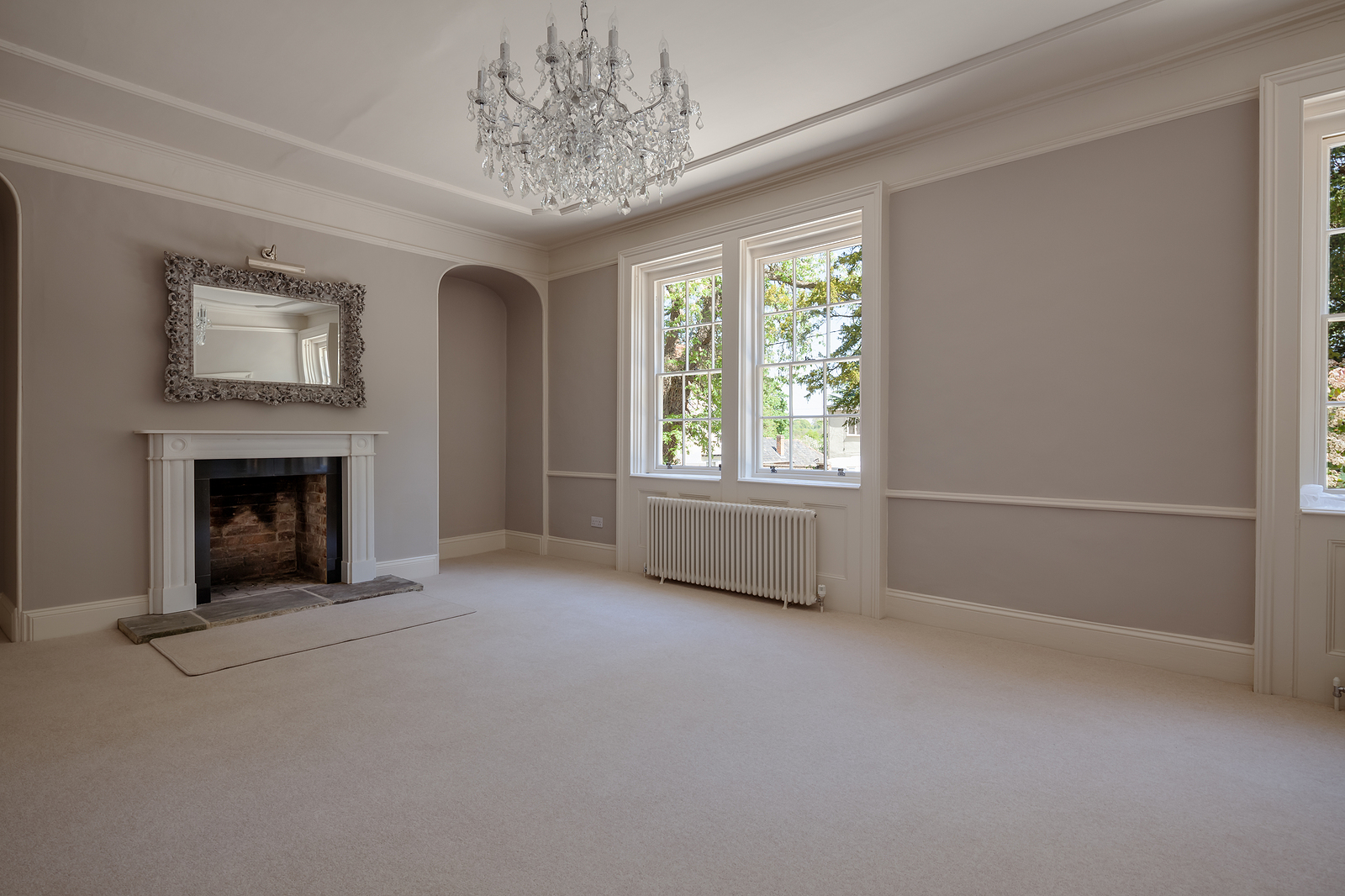 Colonial Baseboards & Mouldings: Style Essentials and Inspirations ...