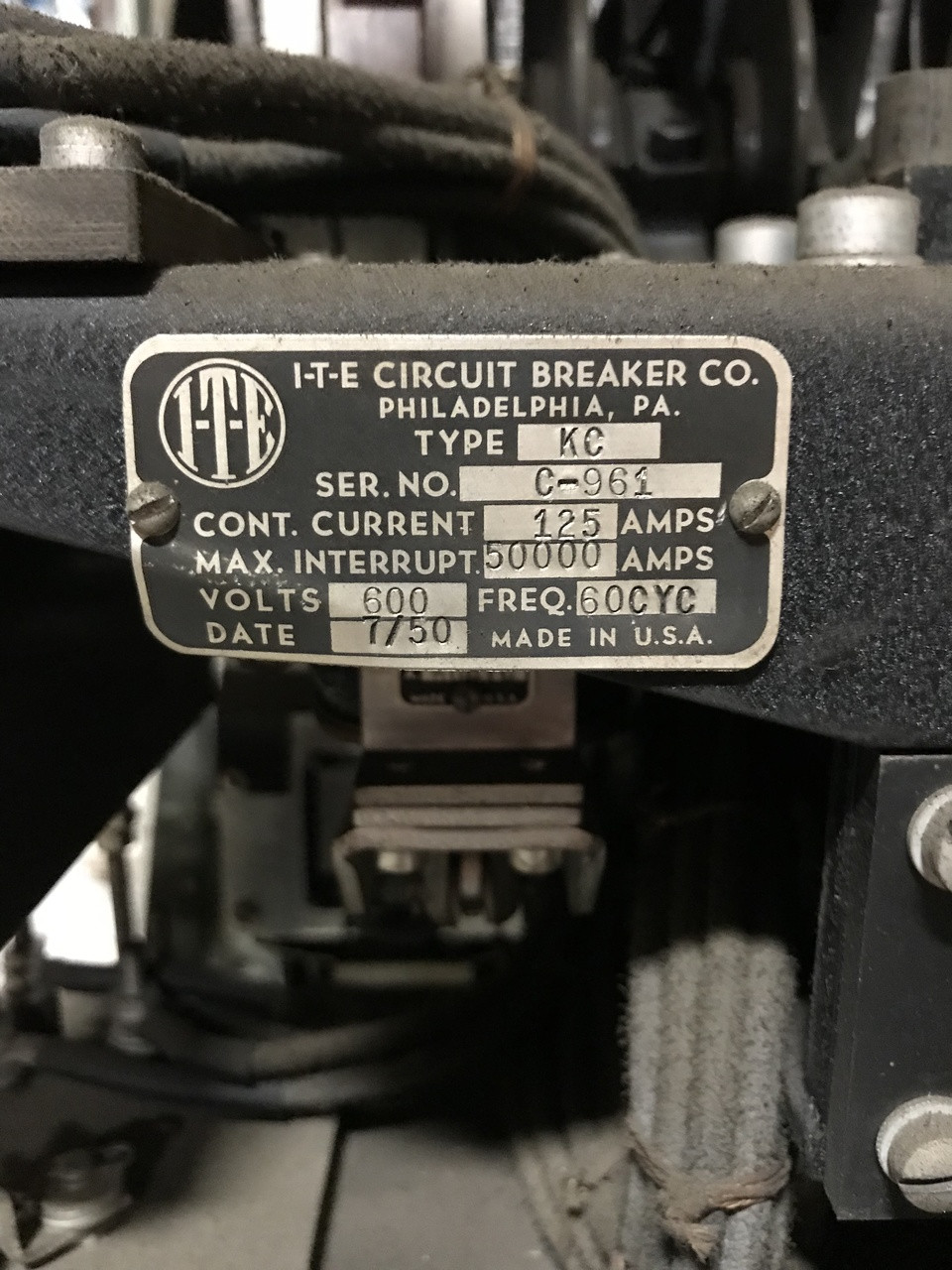 KC ITE 1600A MO/DO 125A Cont. Current I Air Circuit Breaker - Bullock ...