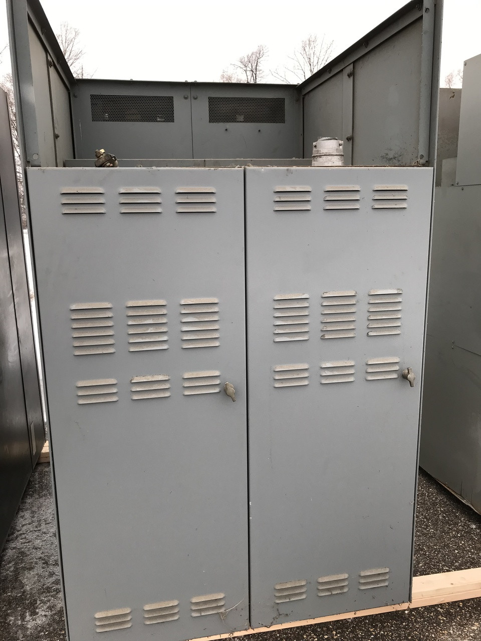 GE Magne-Blast 5KV Single Section W/PT (#179) - Bullock Breakers