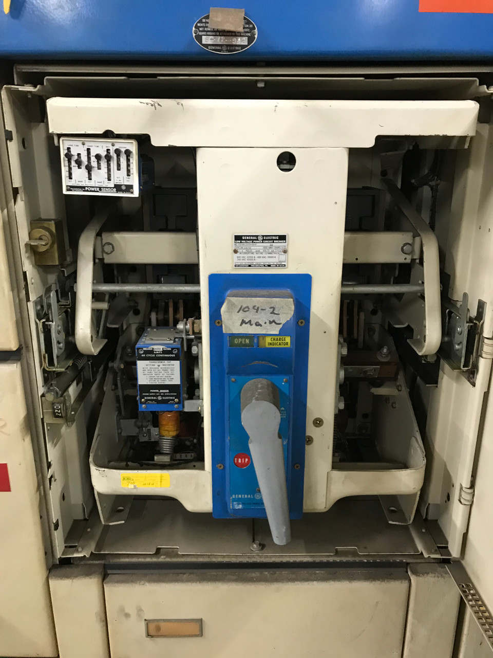 GE AKD-5 Switchgear (#183) - Bullock Breakers