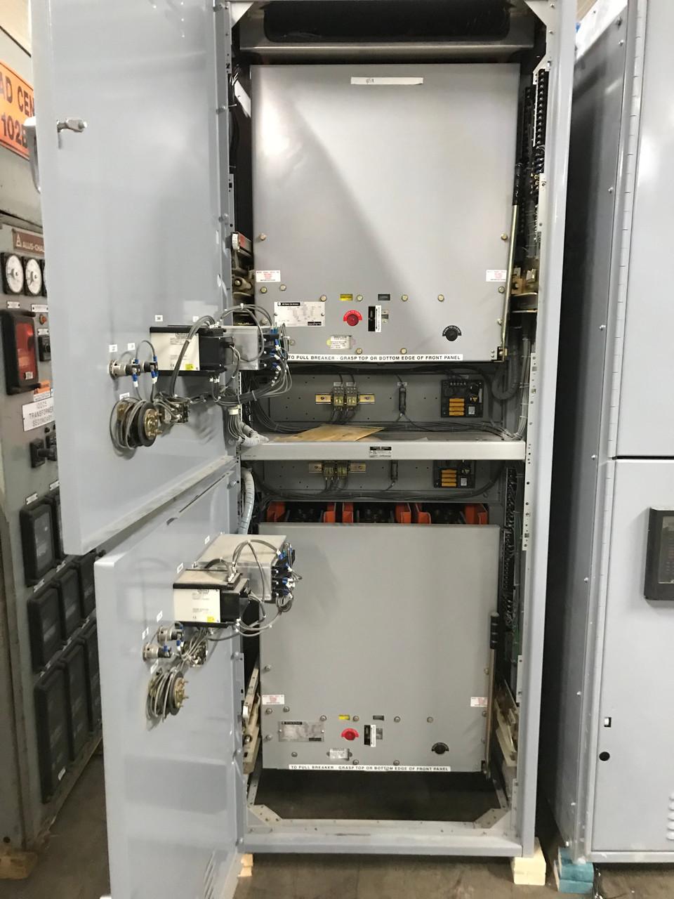 GE PowerVac 5KV 1200A Single Section Switchgear For PARTS (#188 ...
