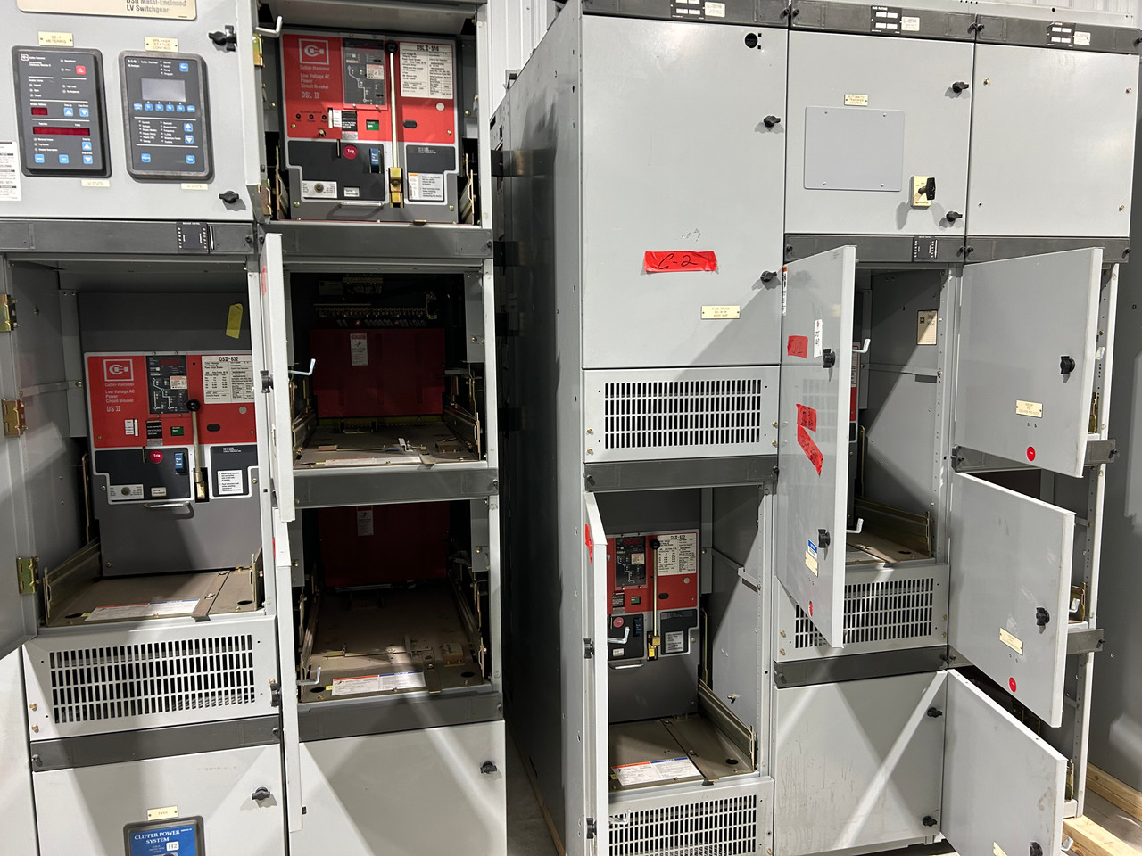 Cutler-Hammer DSII 3200A Main-Tie-Main Switchgear Lineup (#258 ...
