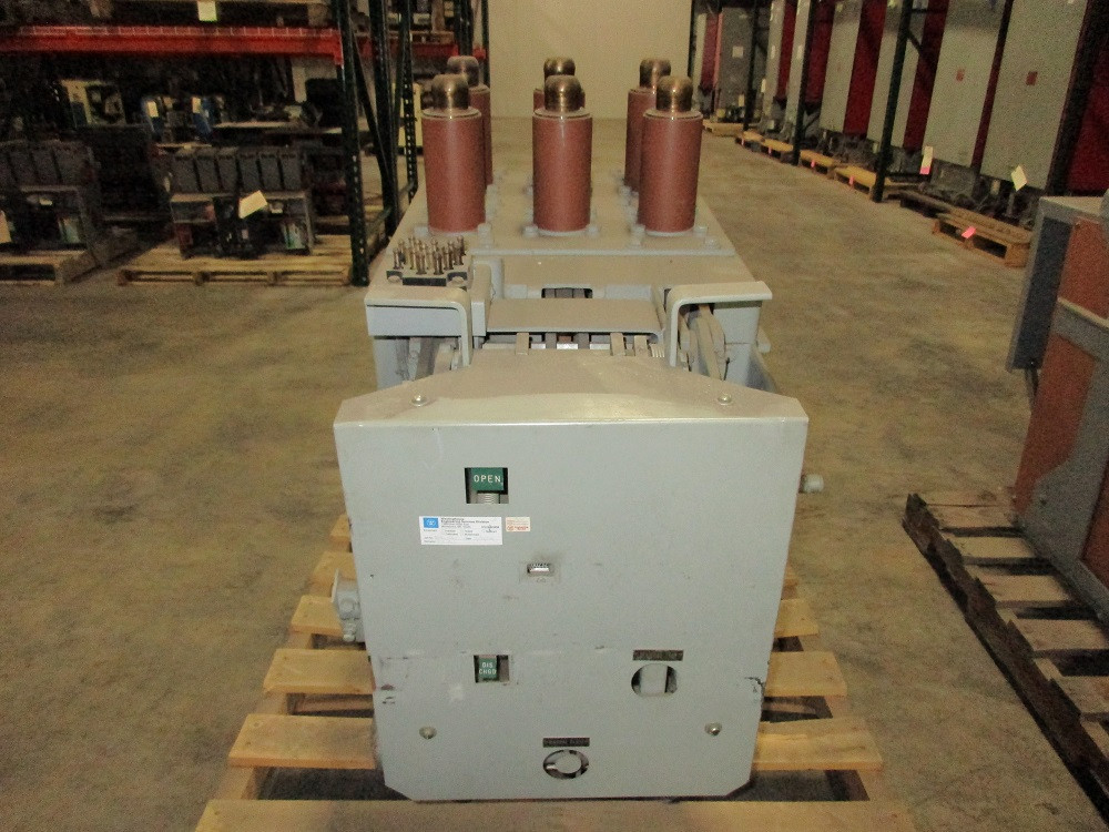 AM-4.16-250-7C GE Magne-Blast 2000A 4.76KV Air Circuit Breaker ...