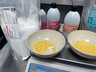 Using Behenyl alcohol (docosanol) in cosmetic formulations ...