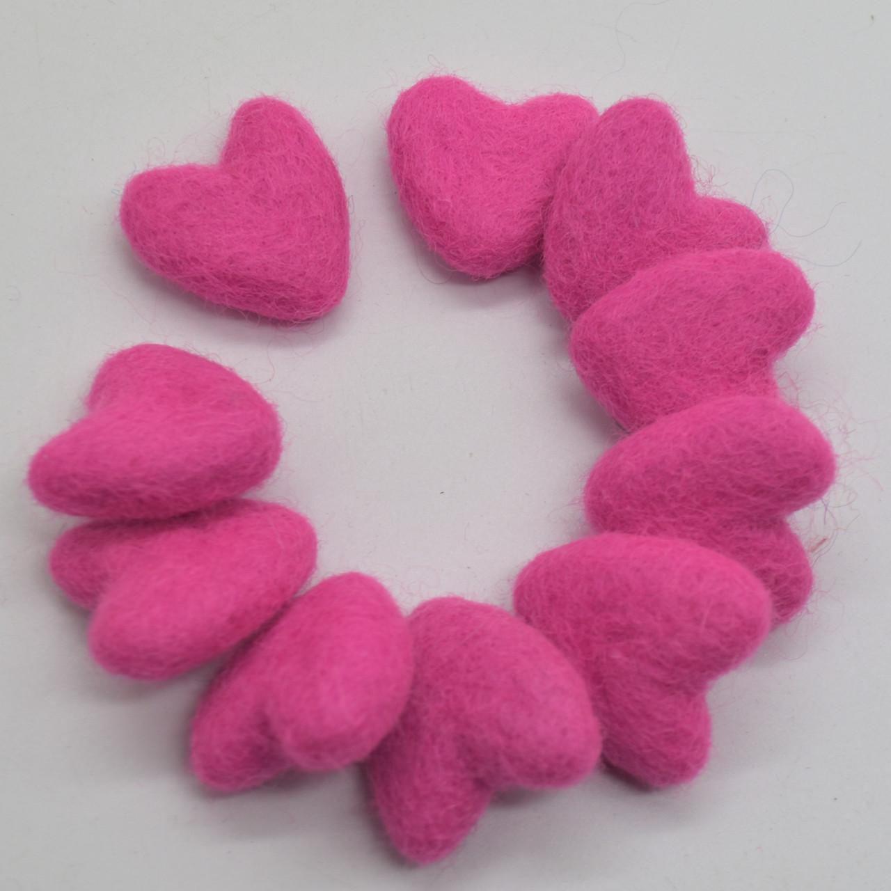 100% Wool Felt Hearts - 10 Count - approx 3cm - Dusty Rose Pink ...