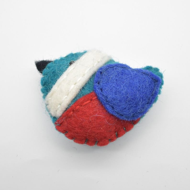 100% Wool Felt Birds - 8 assorted felt birds - OrientalDirect.co.uk
