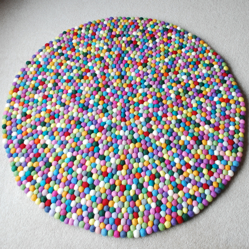 100% Wool Felt Ball Rug - Round - Handmade - 100cm in Diametre - Multi ...