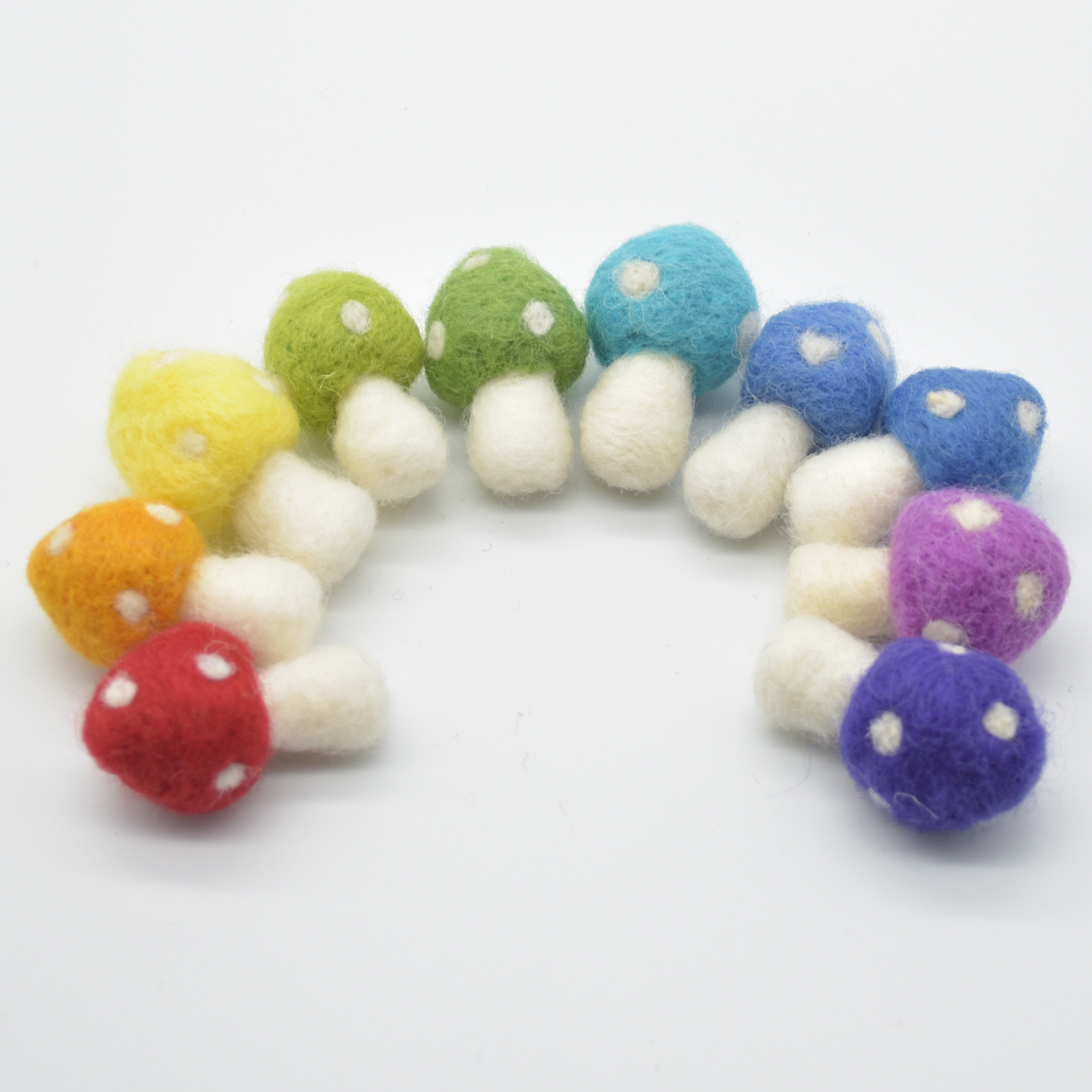 100% Wool Felt Mushrooms Toadstools - 10 Count - 4.5cm - Rainbow ...