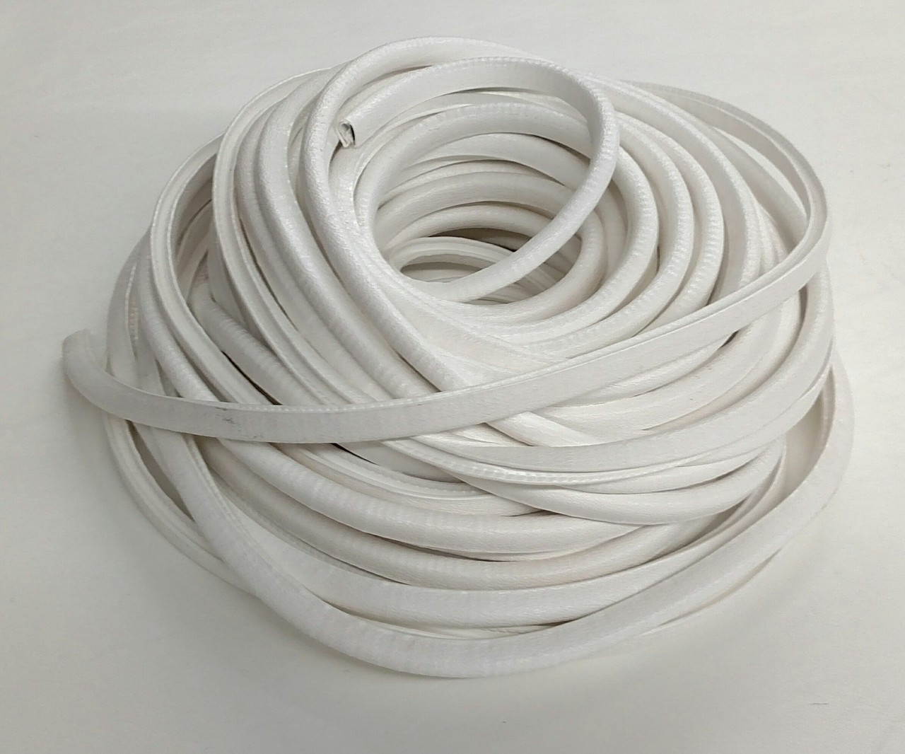Snap-On "Pinch-Welt" BRIGHT White Trim - Sold by the CONTINUOUS YARD ...