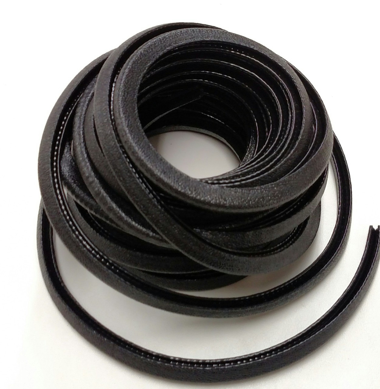 Snap-On "Pinch-Welt" Black Trim - Sold by the CONTINUOUS YARD! - J & J ...