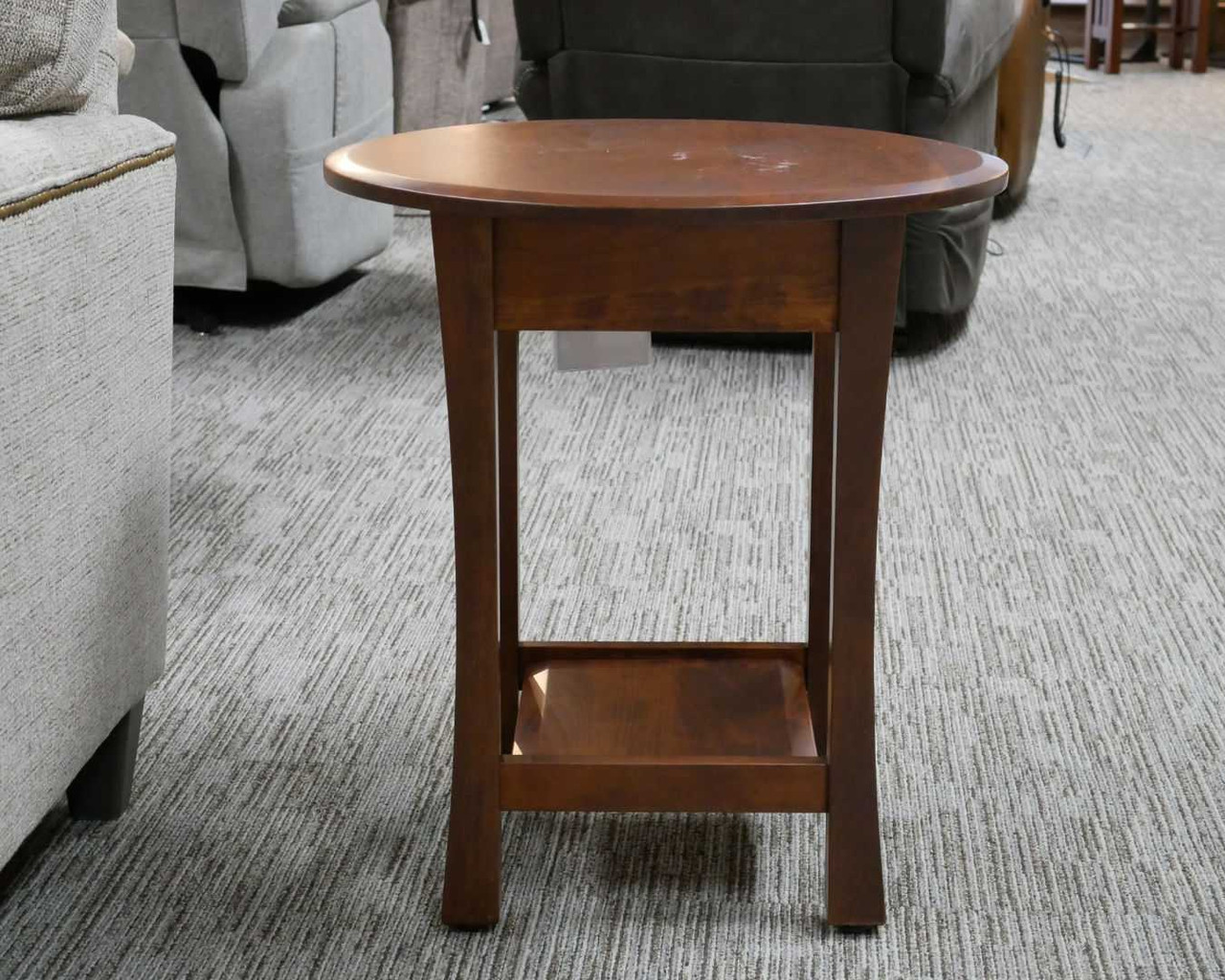 Amish-Made Tyrone Round End Table – Sap Cherry
