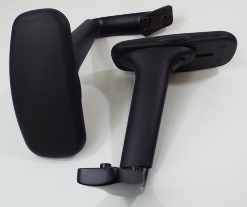 Senator Agitus & Evolve arms - The Chair Clinic Ltd