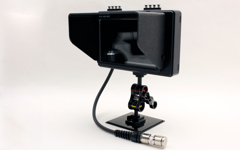New 4K External Underwater 7” Monitor – DNC-7B - DiveAndSee