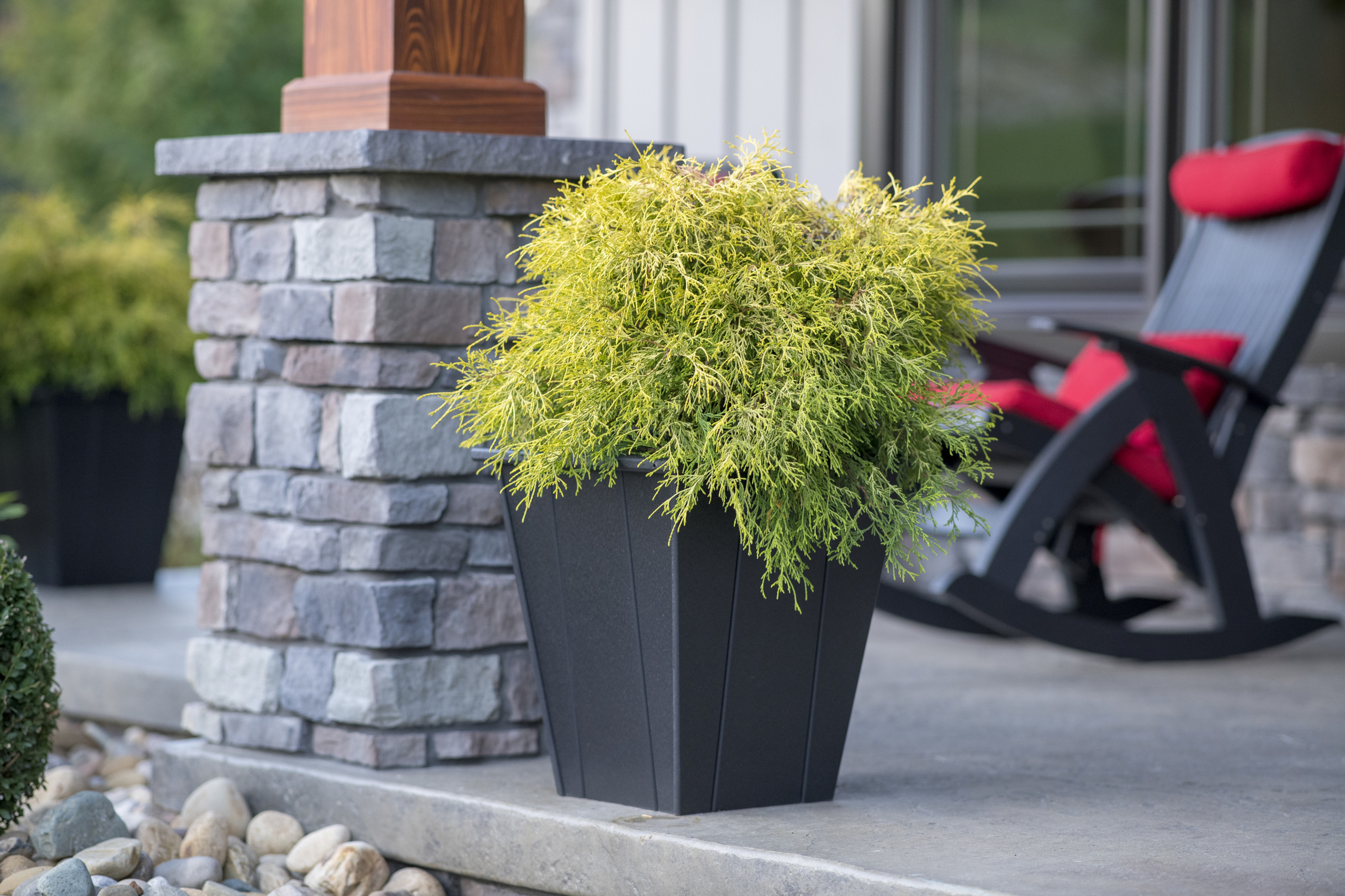 Elite Planter | LuxCraft Dealer | Wayside Lawn Structures