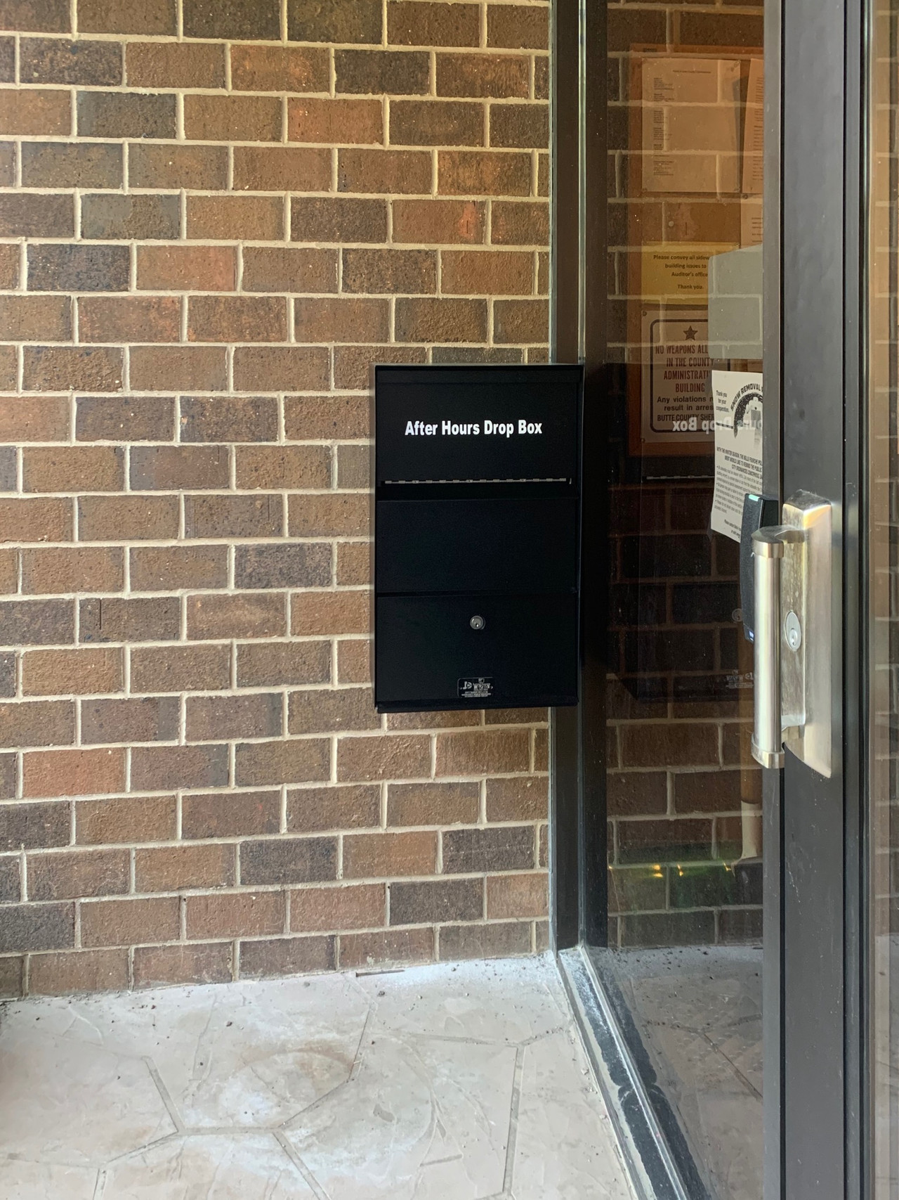 Extra Large Wall Mounted Locking Dropbox