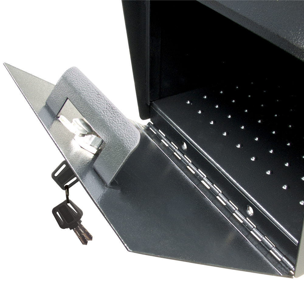 Three Mailboss Lockable Mailboxes with Spreader Bar and Post - Curbside ...
