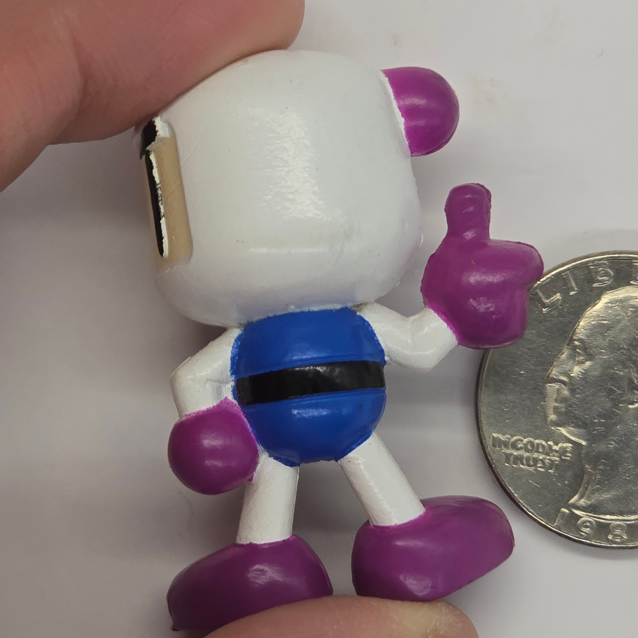 Super Bomberman Mini Figure - 20250305 - Retro World Korea