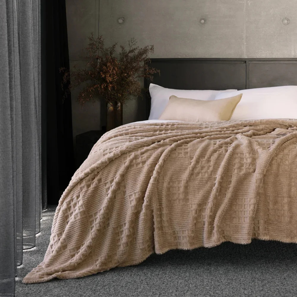 Buy Lattice Sherpa Latte Blanket by Bambury | commercialsupplies.co.nz