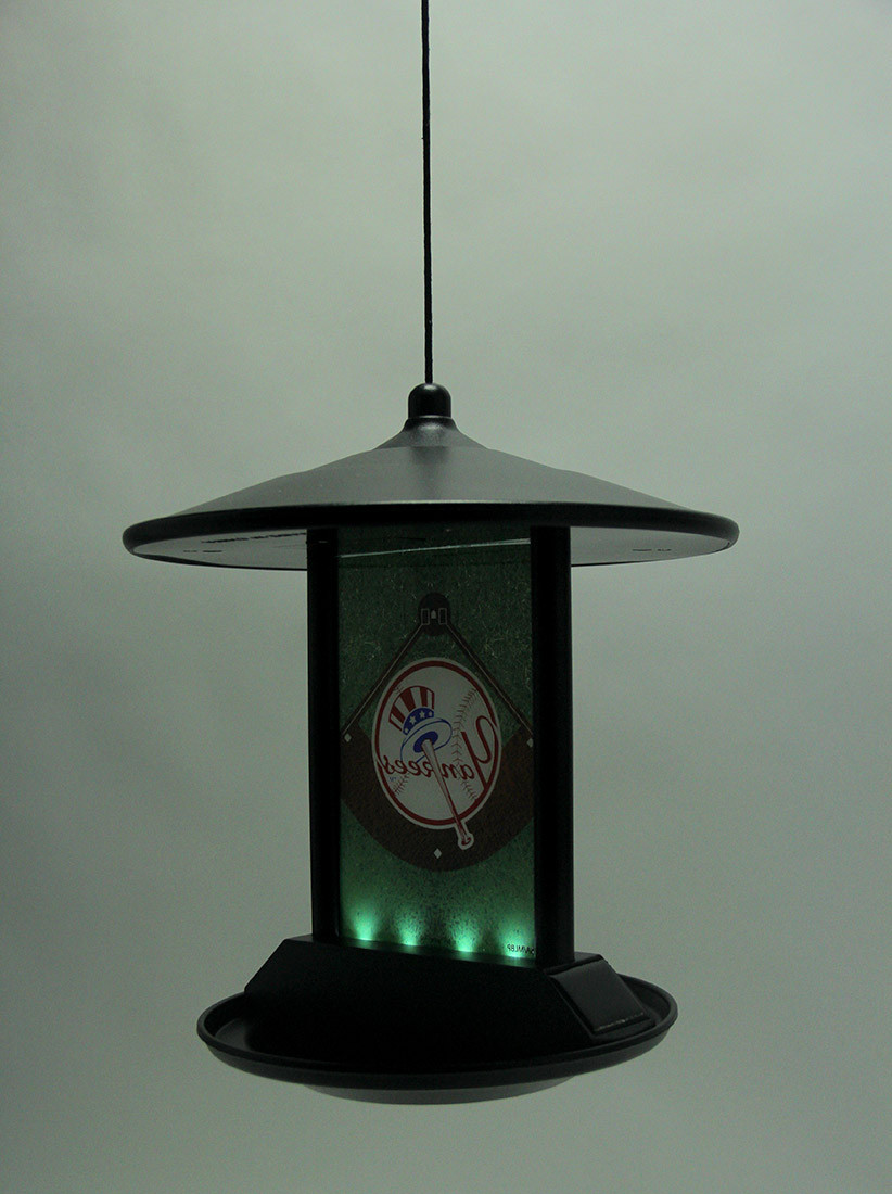New York Yankees Logo Solar Powered Hanging Birdfeeder