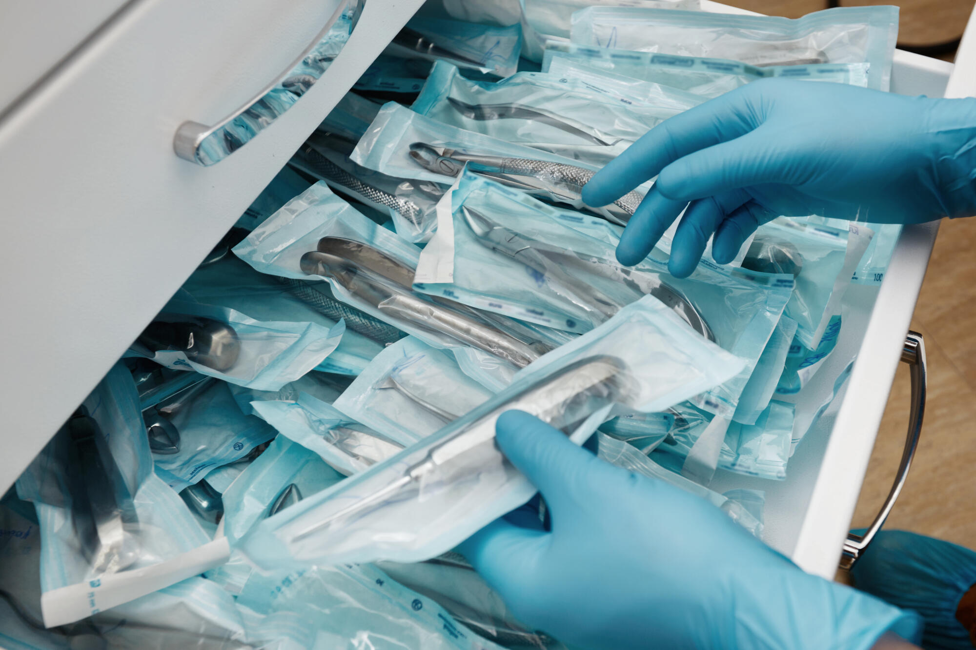 How to Choose the Best Medical and Equipment Supply Store ...