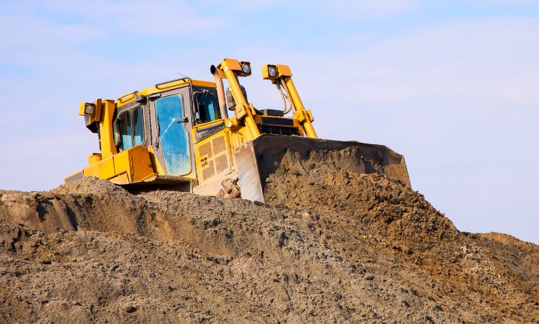 Troubleshooting 3 Common Bulldozer Problems - Tractor Zone Heavy ...